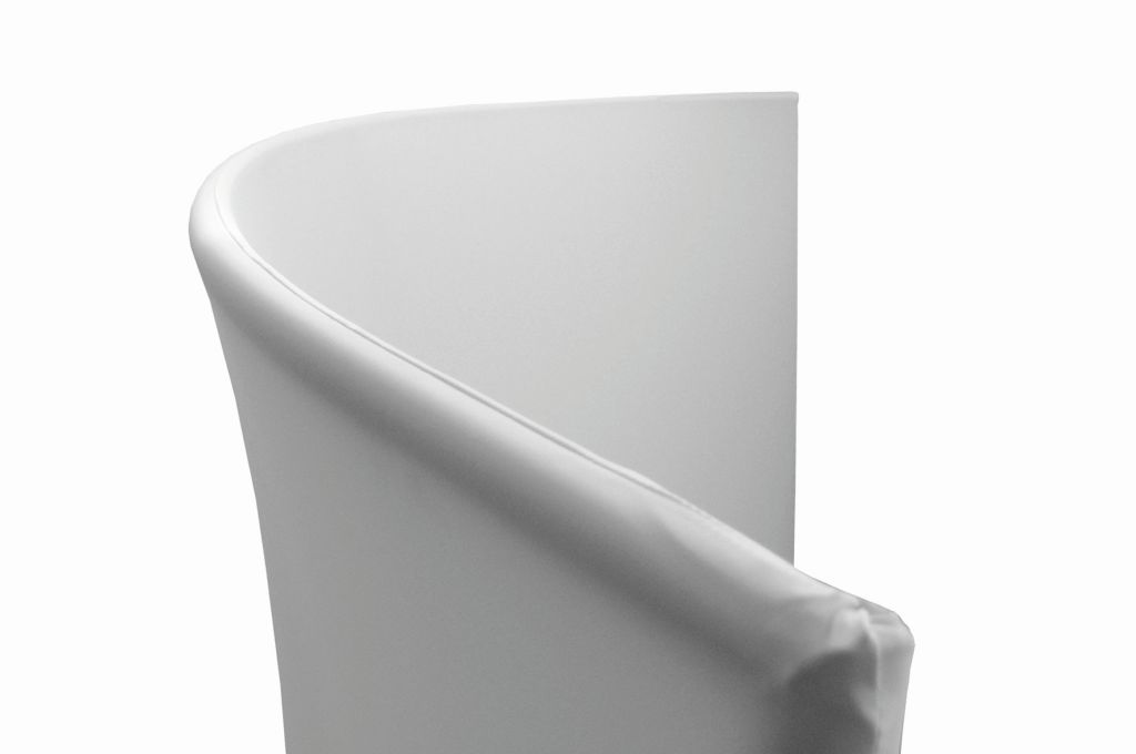 Zipperwall gebogen – mobile Textilwand mit stilvollem Schwung